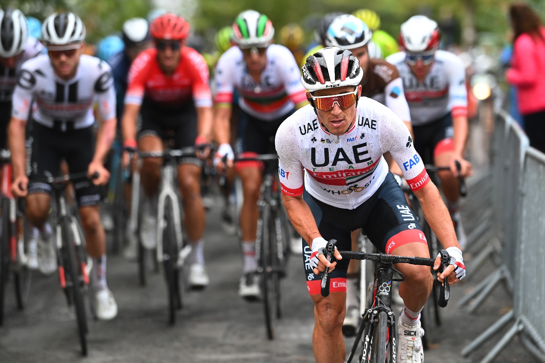 Sergio Luis Henao será el primer colombiano en la historia del Qhubeka ASSOS – Ciclismo ...